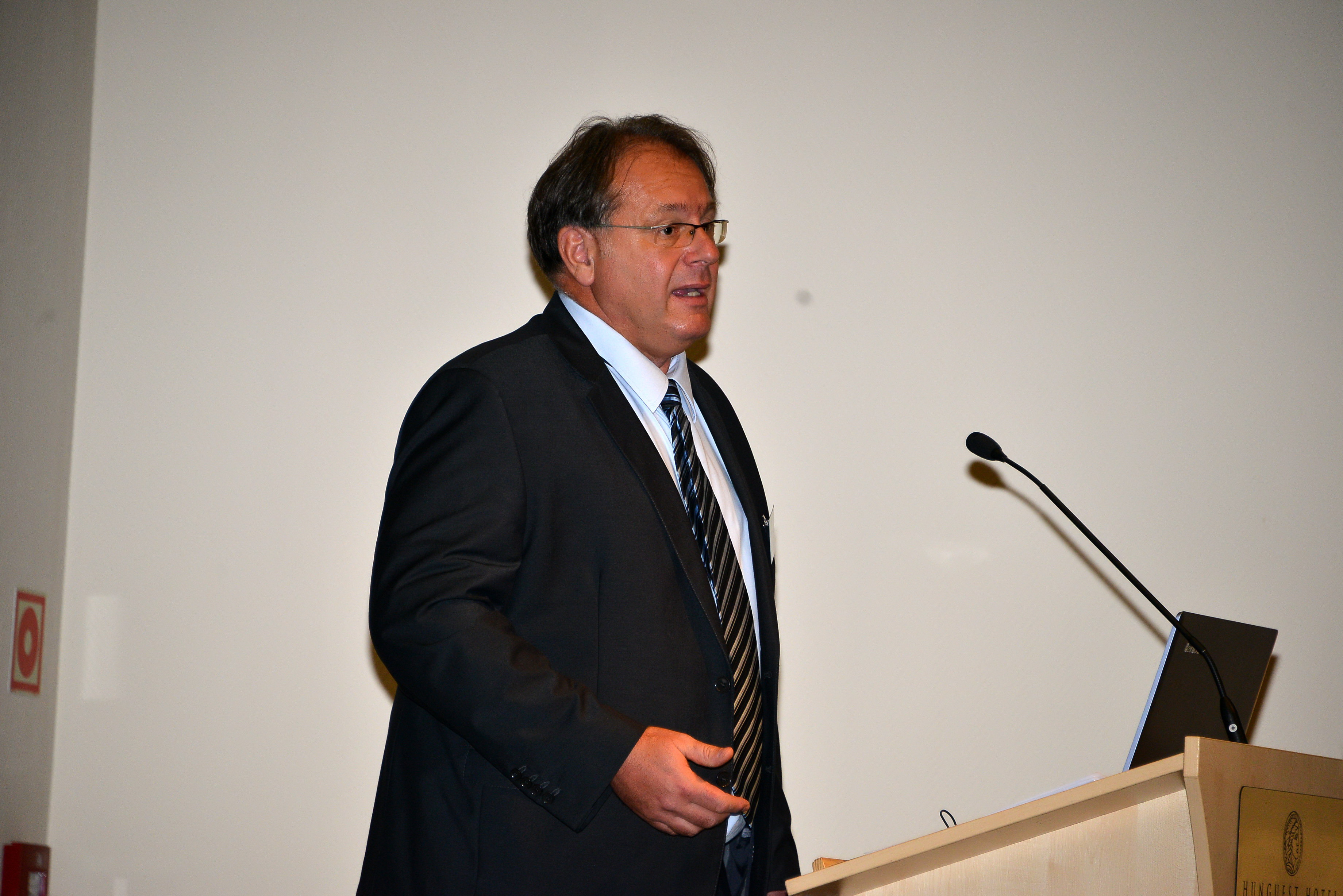 2016 - Bajor Péter - Tehetséggondozó programok – hálózatokban